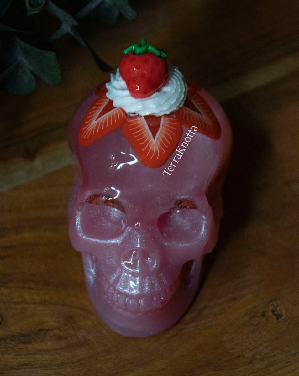 Small Strawberry Shortcake Skull – TerraKnotta